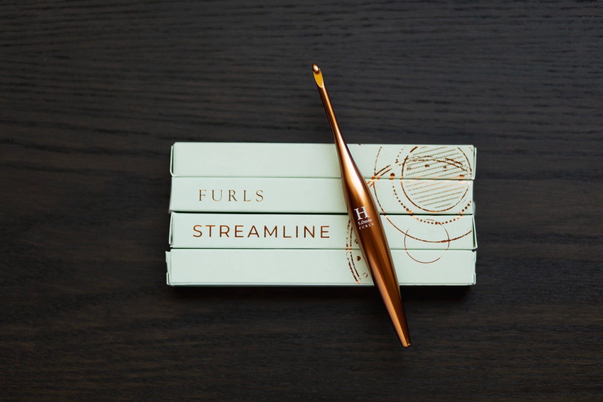 Limited Edition Bronze Streamline Metal Crochet Hooks – FurlsCrochet