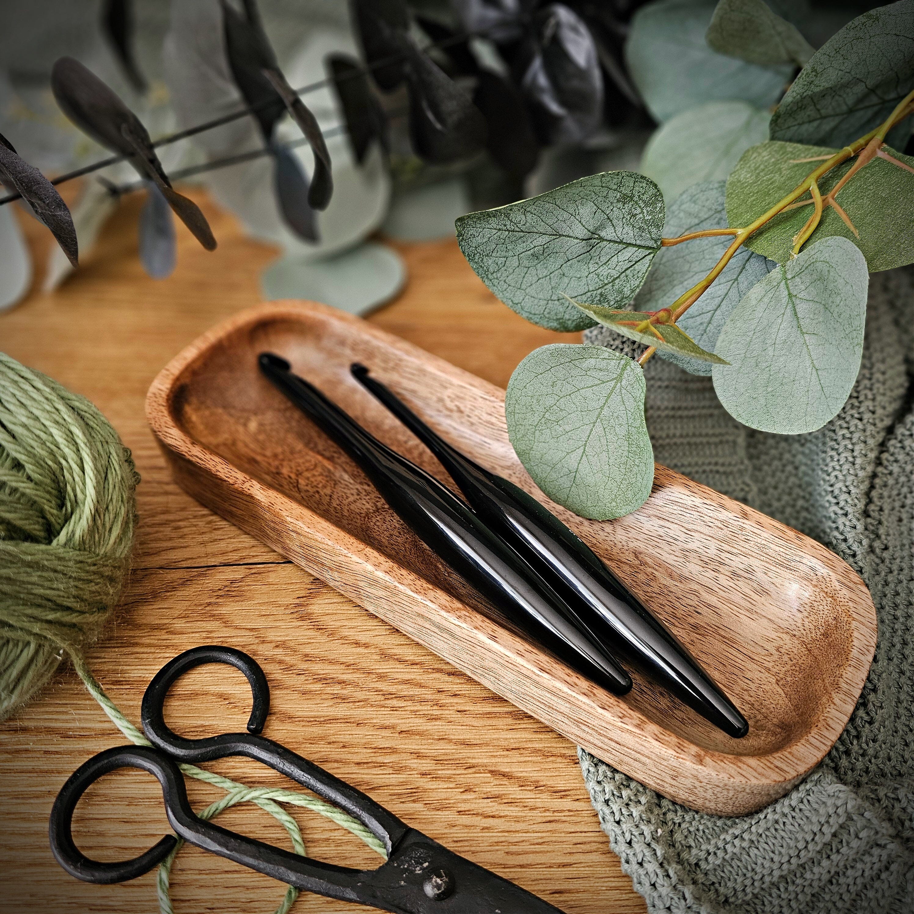 Crochet Hooks – FurlsCrochet