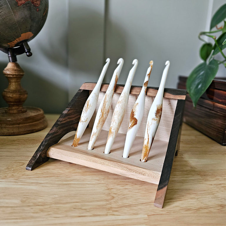 Gemini Streamline Zodiac Crochet Hooks – FurlsCrochet