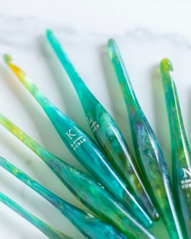 Free Crochet Pattern: Heirloom Shell and Lace Throw by Crafty Bones ...